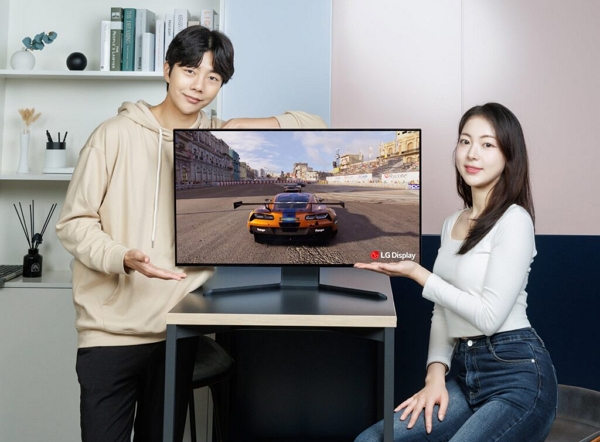 LGD, 2Q 영업손실 937억원···전년比 89.4% 축소